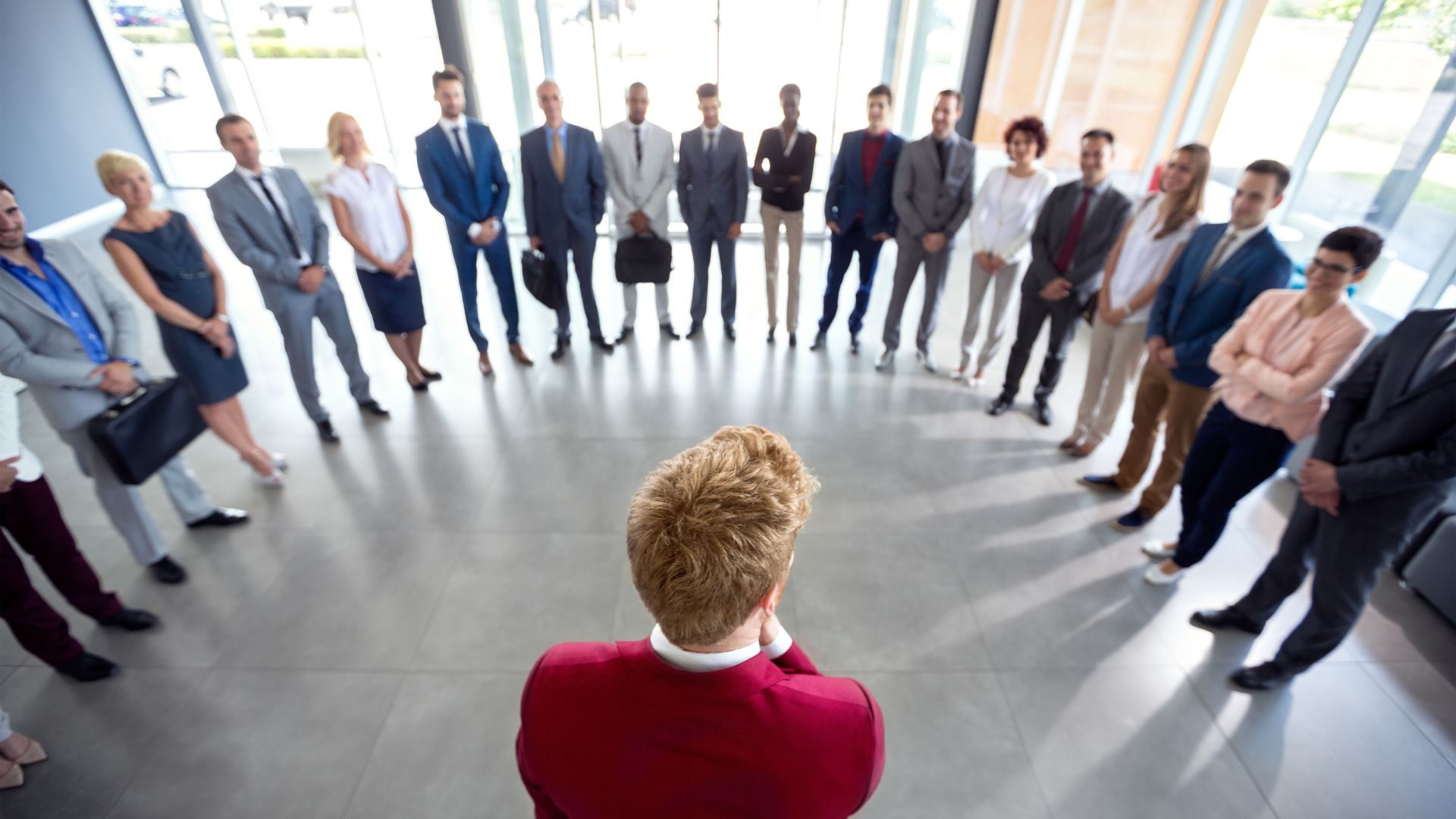 5 Practical Differences Between Leaders and Managers - Your People Power